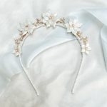 Modern Romantic Bridal Crown. Floral Wedding tiara with pearls